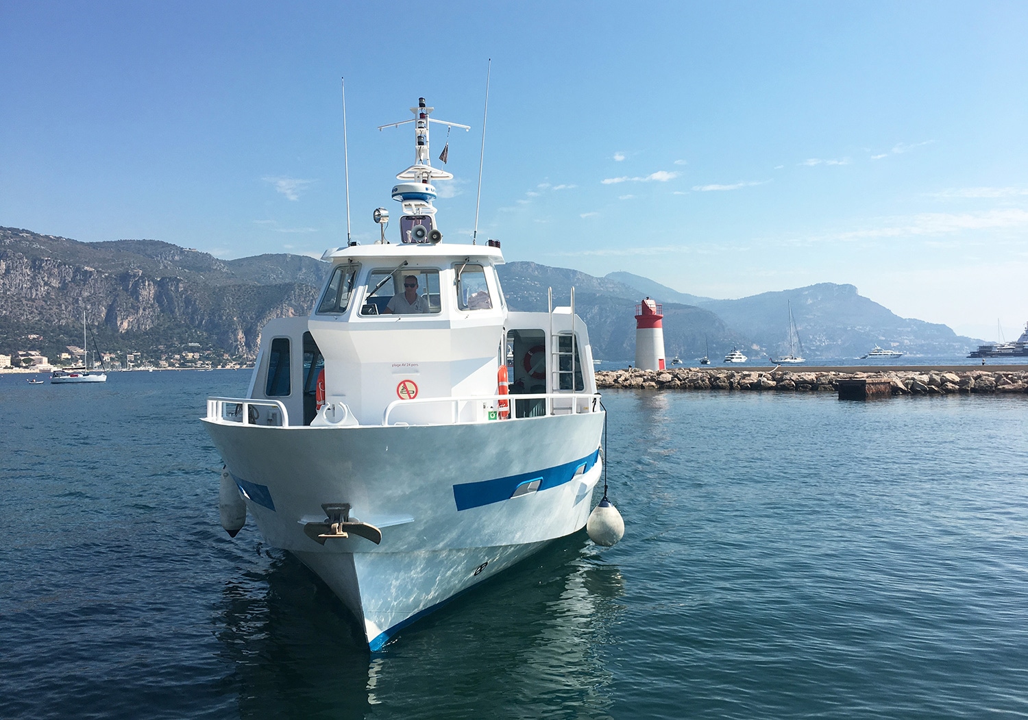 The coastal boat trip around Saint-Jean-Cap-Ferrat | Nice Côte d'Azur CVB